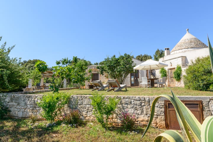 Magic Historic Trullo - Relax Among Olive Trees - Carovigno