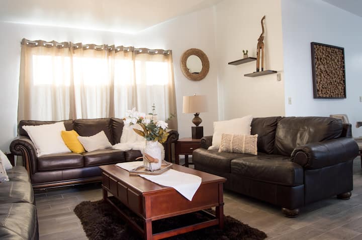 Casa Duplex #457 Valle Dorado - Ensenada