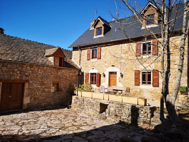 Maison Traditionnelle En Lozère - La Malène