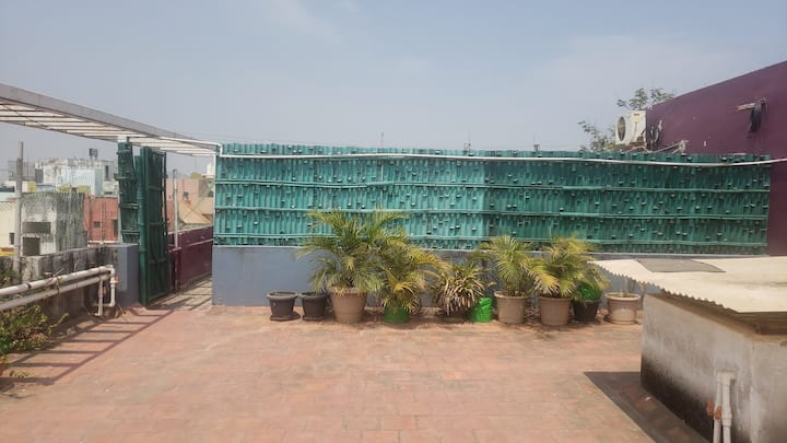 Breezy Studio Room - Chennai