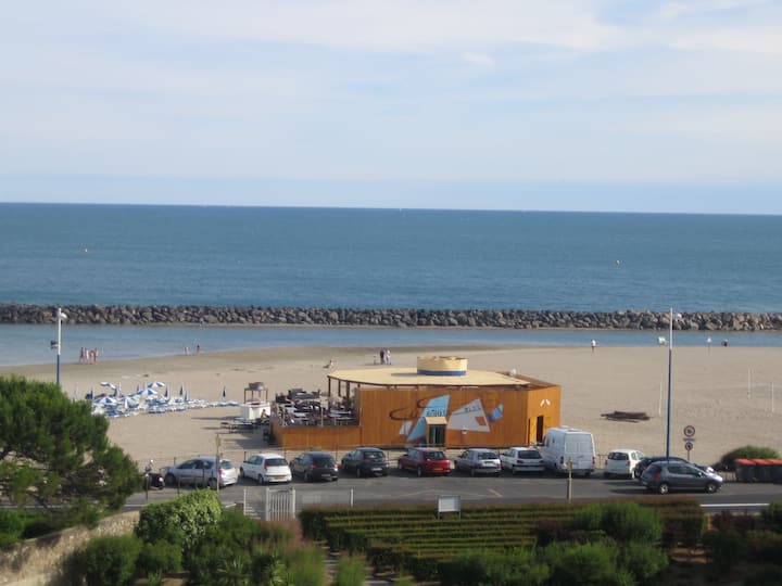 Ii Y A Le Ciel Le Soleil Et La Mer - Sète