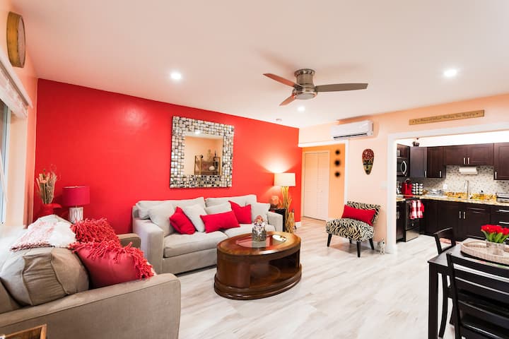 Reef & Jungle Inspired Luxury 1bdrm Hollywood Dwtn - Hollywood, FL