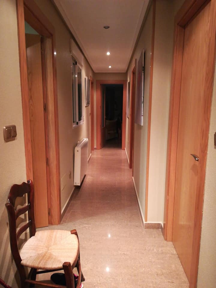 El Faro De Alejandría Cálido - San Isidro, Alicante