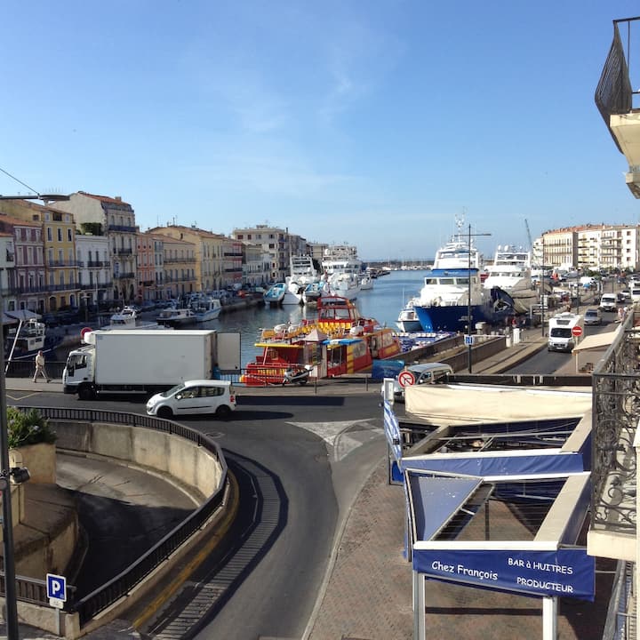 Superbe Appartement Moderne Sur Quai Cœur De Ville - Sète