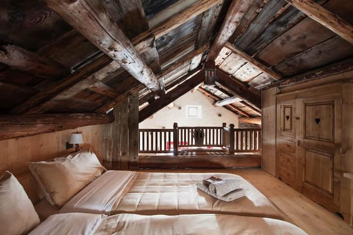 Chalet Charm: Baita Panoramica Con Sauna E Jacuzzi - Livigno