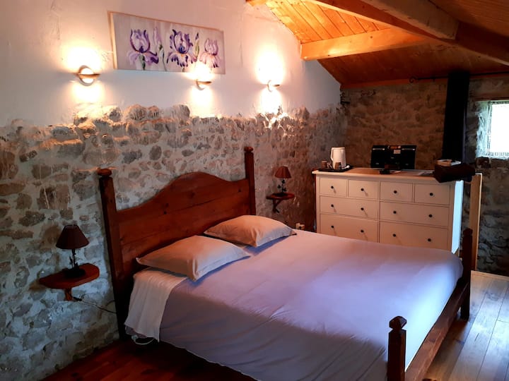 Les Gîtes Du Couvent. Chambre D'hôtes Familiale - Lamastre