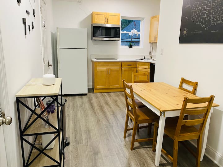 Downtown Chicago 8 Minutes Away New Queen Bed P8 - Chicago