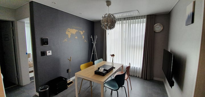 Banff 203호/4인실/넷플릭스/개별바베큐/취사도구/완비완전독립공간/호텔식비품 - 구래동