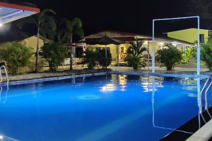 Luxury Holiday Farm @ Karjat - Karjat