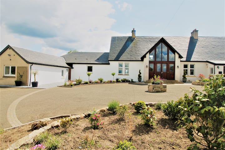 High BrownmuirFarm. A luxury house getaway - Houses for Rent in ...