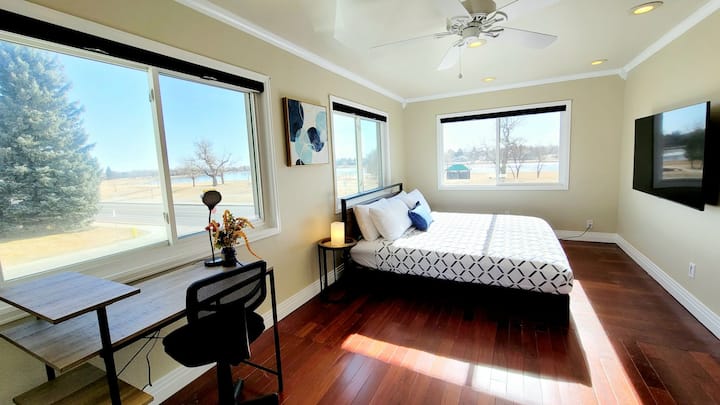 $0 Fees-lake & Mtn View King-private Bath-mar:hall - Westminster, CO