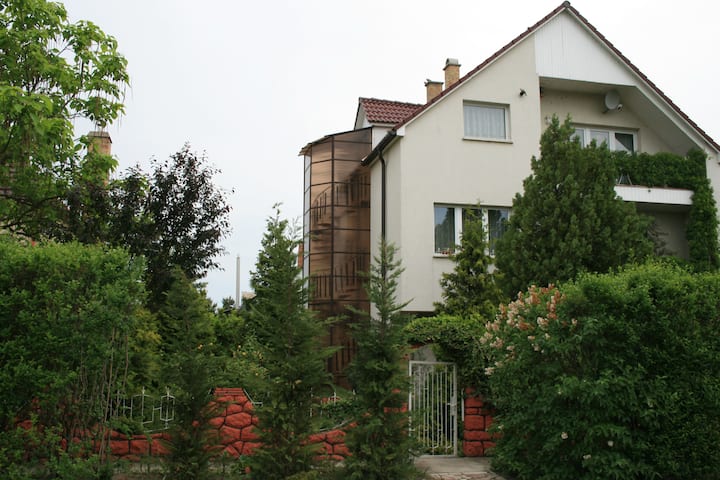 Apartman Donau Tát Esztergom 8km M1 Motorway34km - Esztergom