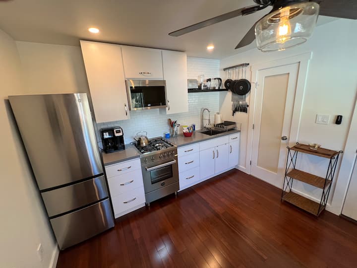 Studio + Modern + Kitchen - 오클랜드