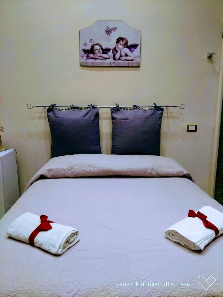Stanza Con Bagno Privato - Mola di Bari