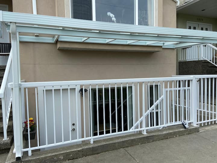 Cozy Suite In Trendy Hastings Sunrise - Vancouver - Burnaby