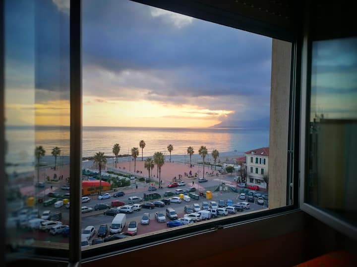 Sunset Home - Bordighera