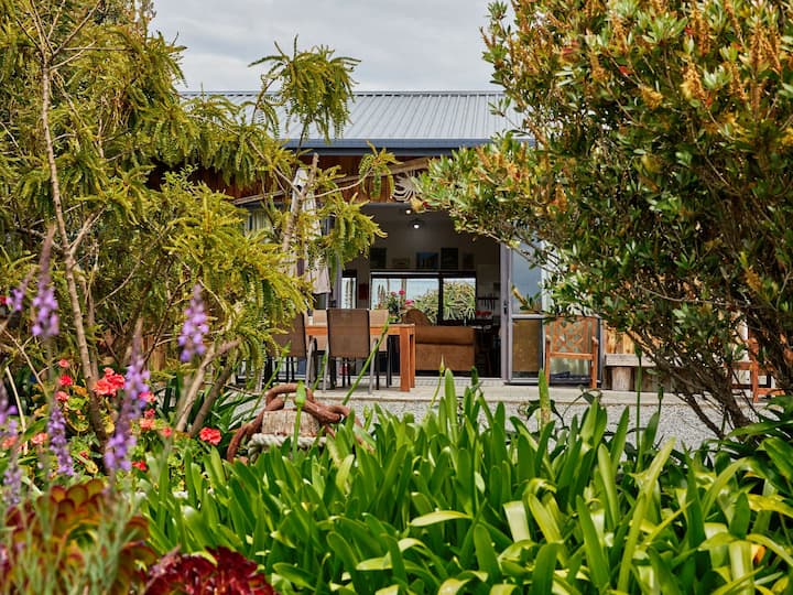 Holiday Lodge On Kaikoura Peninsula@barnacle Bills - Kaikōura