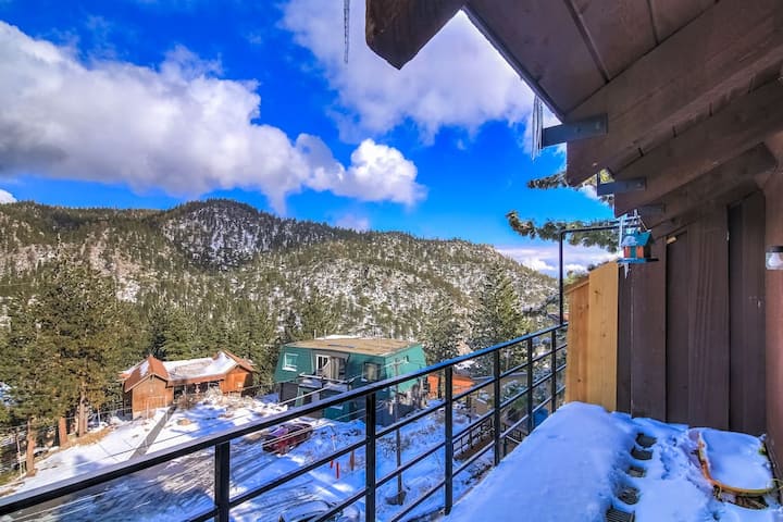 Lake Tahoe Lodge Sleeps 8  Dogs Ok - Genoa, NV