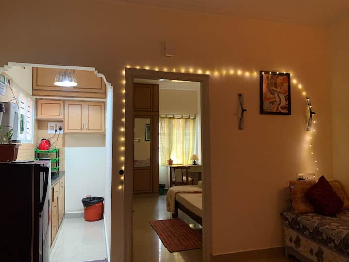 Apartment Bathed In Sunshine 3 - Ekta Residence - Bangalore