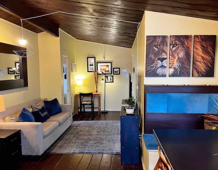 1 Br Lakeside Charm Ocean Beach - Point Loma - San Diego