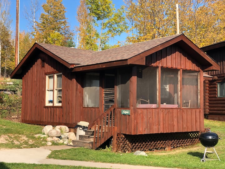Pelican Lake Resort - Aspen Cabin - Kabetogama State Forest, Orr