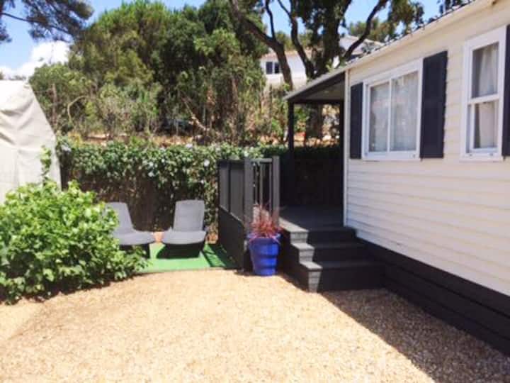 Mobil Home Proche De La Mer Camping Avec Piscine - Le Pradet