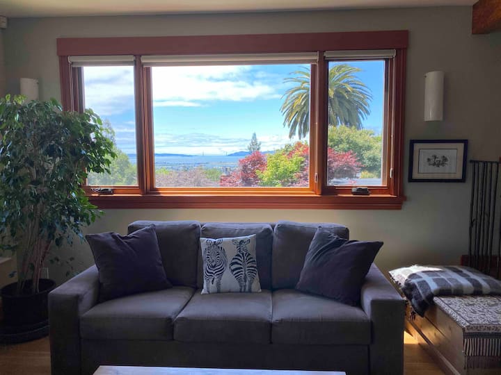 Berkeley Hills Vista Garden Retreat - Berkeley, CA