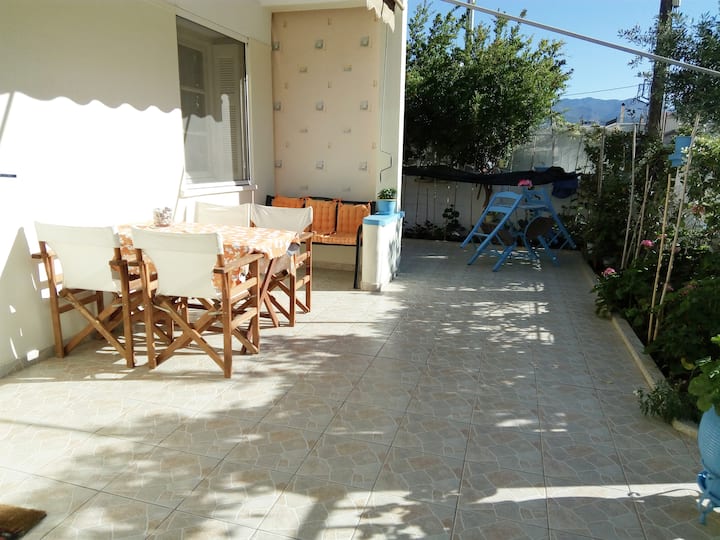 Pola's Beach House - Kalamata