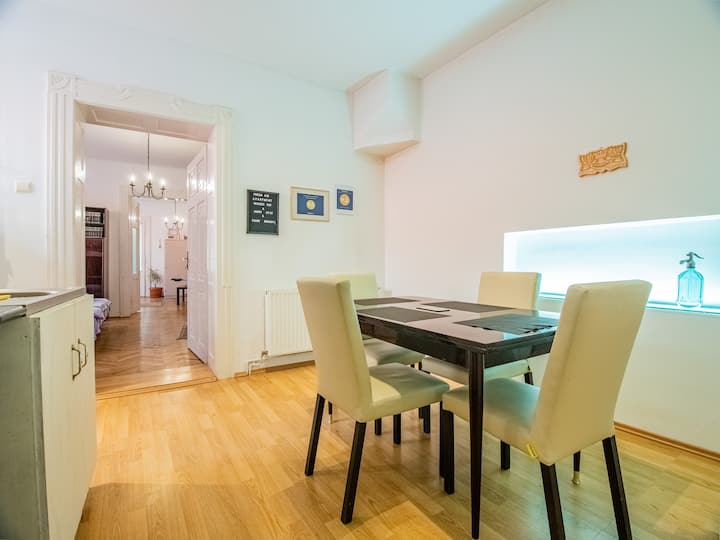 Fresh Air Apartment - Old City Center - Brașov