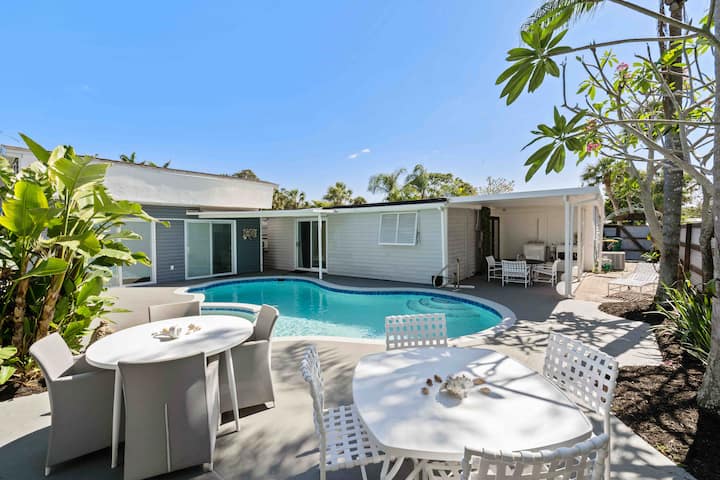 Beautifully Private Homeheated Pool/spa And Cabana - ネープルズ, FL