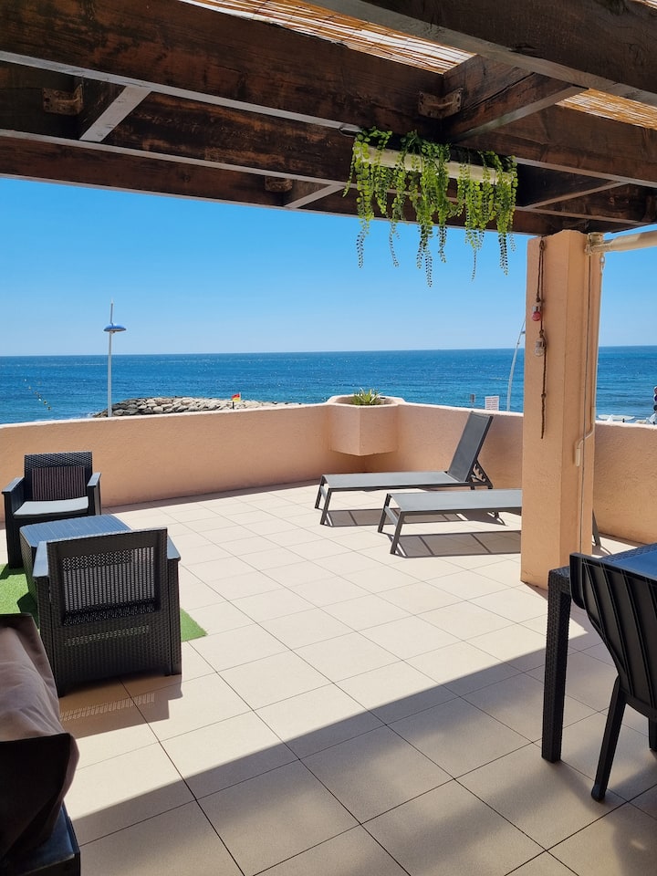 Superbe Appartement En Front De Mer - Sausset-les-Pins