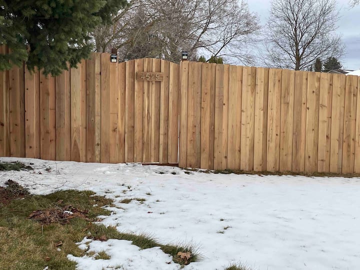 South Hill Hideaway (2bedroom  /No Smoking) - Spokane, WA