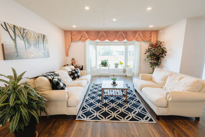 A 
Beautiful House Close To Wem - MacEwan University