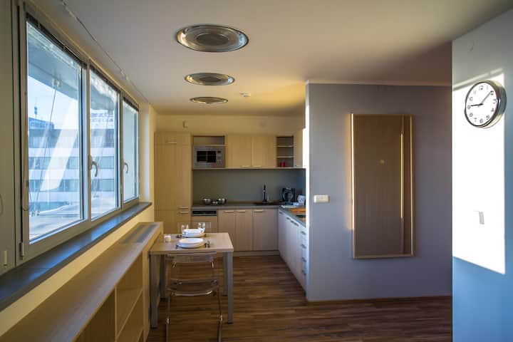 22nd Uprising Square - 7th Floor Apartment - Bratislava
