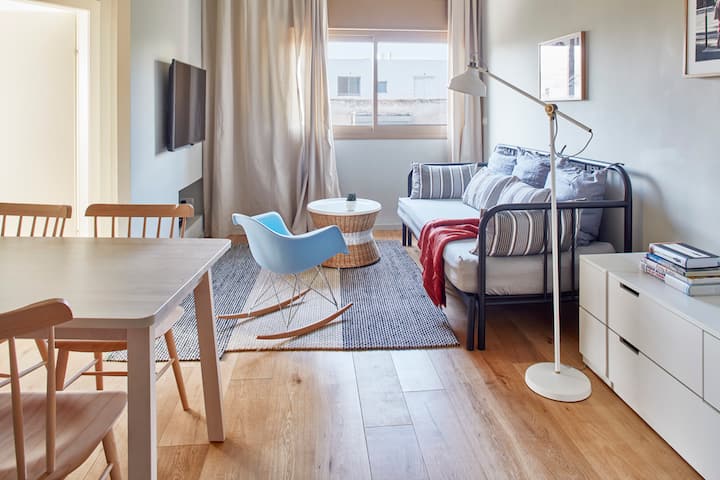 Beautiful Bauhaus,very Spacious,superb Location!!! - Tel Aviv-Yafo