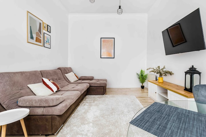 Uspenskaya (City Center) (2 Rooms) - Odesa