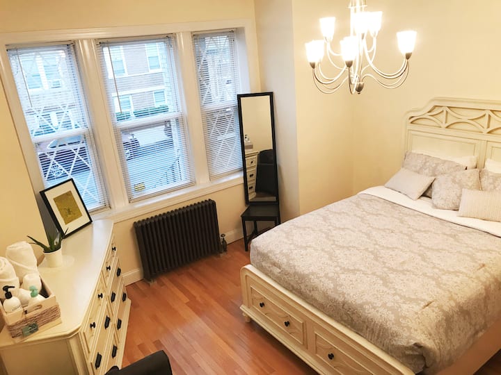 Old Listing - Edgewater, NJ