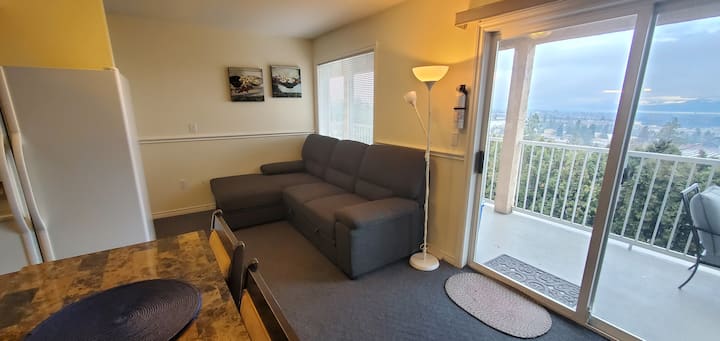 Acker Vacation Homes & Suites - Kelowna