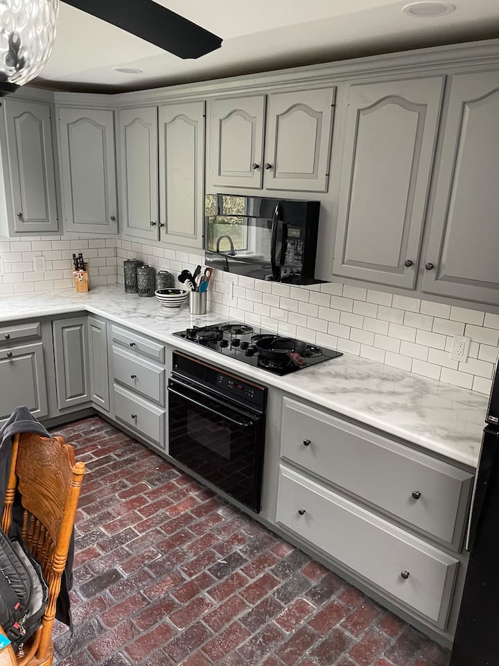 A Country Home At Longwood Gardens 1 Of 2 Rooms - Kennett Square, PA