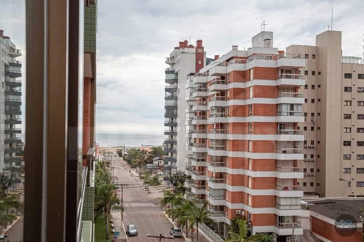 Ap. Frente Ao Mar Na Praia Grande De Torres. - Torres, Brasil