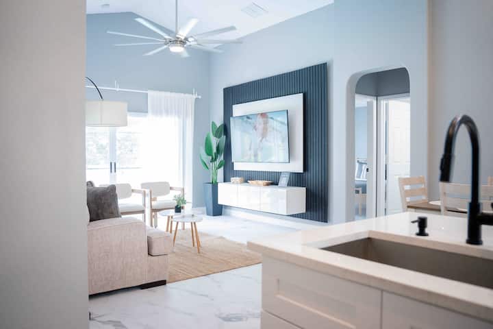 Luxuria Homes - Pool | Game Room | Themed Rooms - Davenport, FL