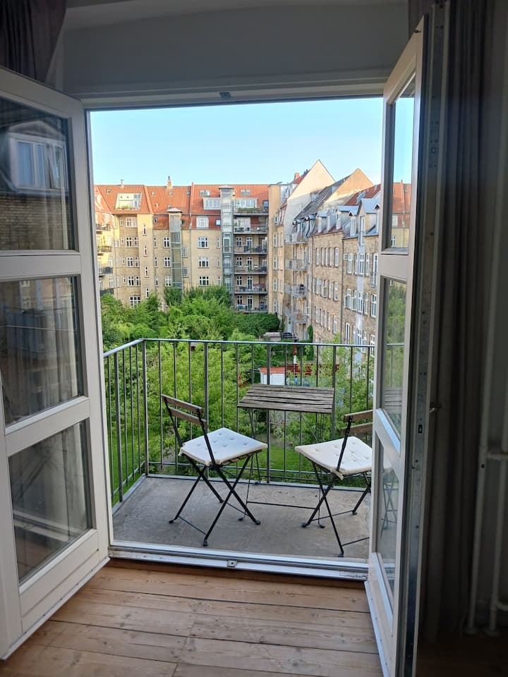 Hyggelig Lejlighed Med Altan - Aarhus