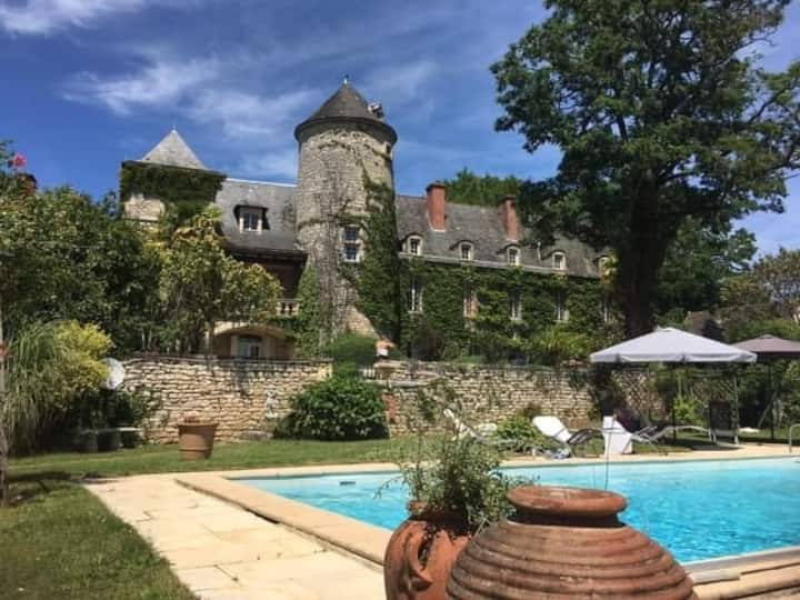 The Pigeonnier Apartment At Château Du Raysse - Souillac