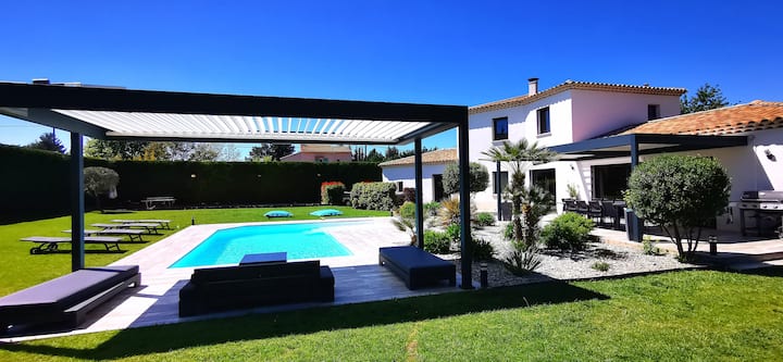 Villa Gioia + Chalet, Piscine, Jacuzzi Sur 2000m2 - Aix-en-Provence