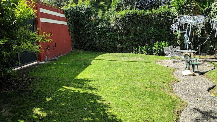 Bonita Casa Completa Amueblada Con Jardines +500m2 - Ojo de Agua