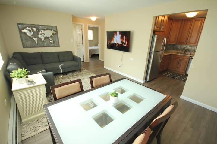 Cheesman Park Apt On Tree Lined Street! X - Denver, CO