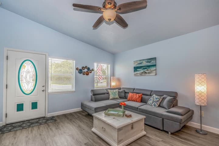 Spacious/priv. Heated Pool /12 Min To Beach/luxury - Florida