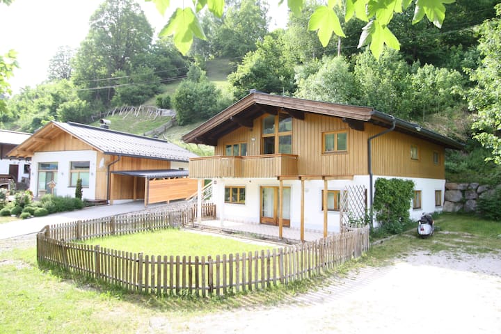Cozy Chalet In Maria Alm With Terrace -