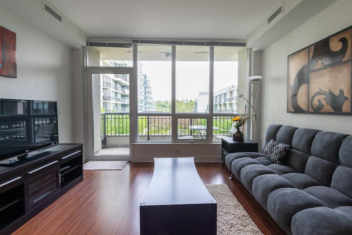⭐️Stay @ Waterfront⭐️ Dt Eau Claire/princes Island - Calgary