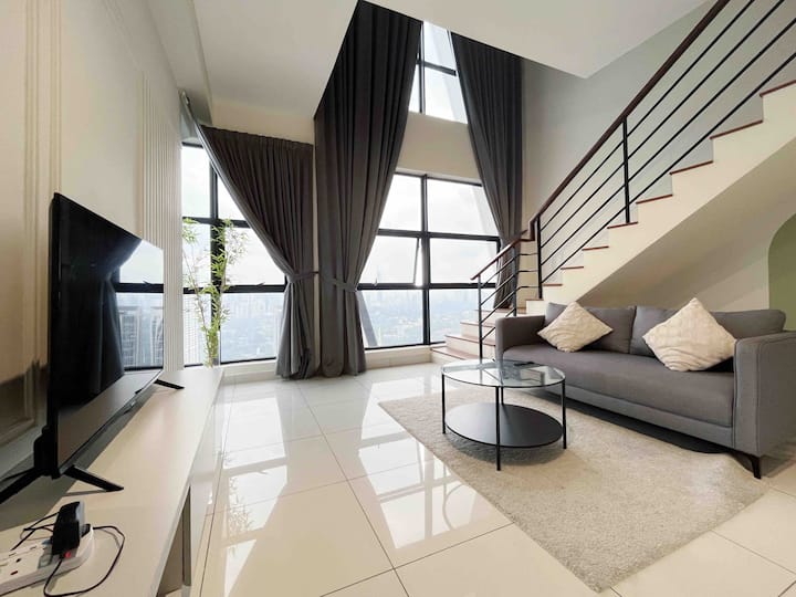 Comforting 2br Duplex @ Arte Mont Kiara - Kuala Lumpur